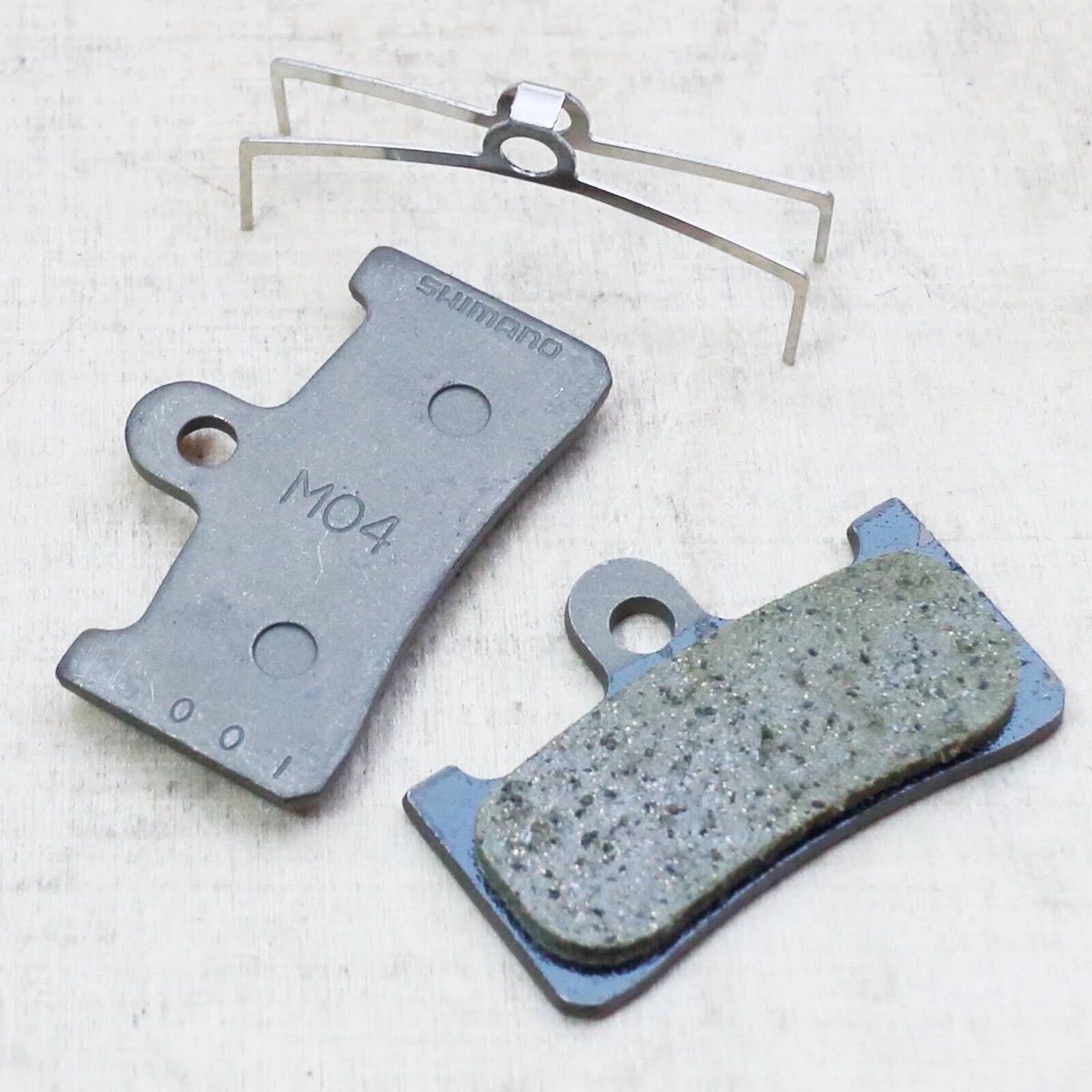 SHIMANO M04 RESIN PADS & SPRING BR-M755 – THE BIKE SHOP QLD